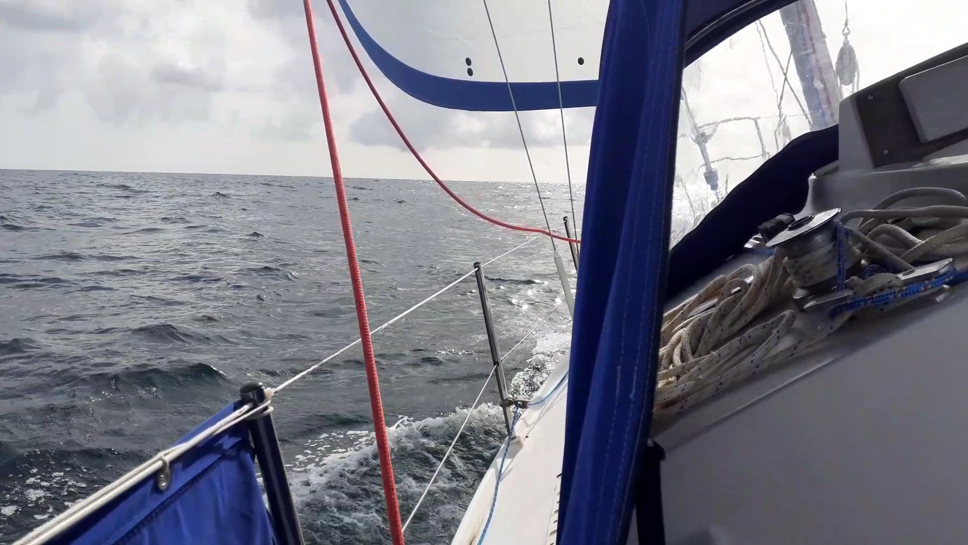 Rain forecasted for Saturday – Love Sailing